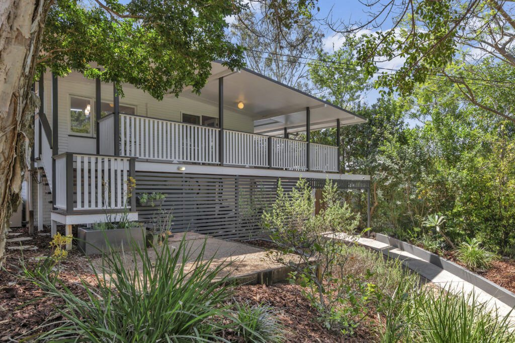 For Sale The Gap QLD 4061 | The Gap Real Estate | Team Loyle