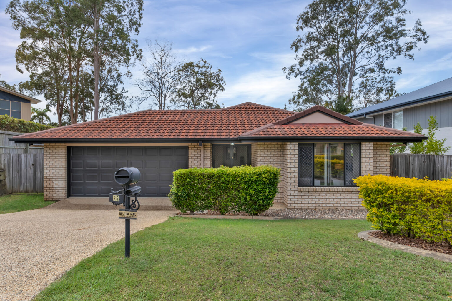 For Sale Ferny Grove QLD 4055 | Ferny Grove Real Estate | Team LOYLE